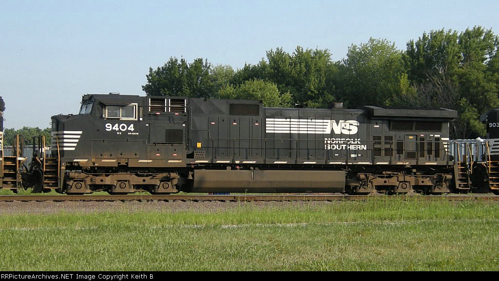 NS 9404